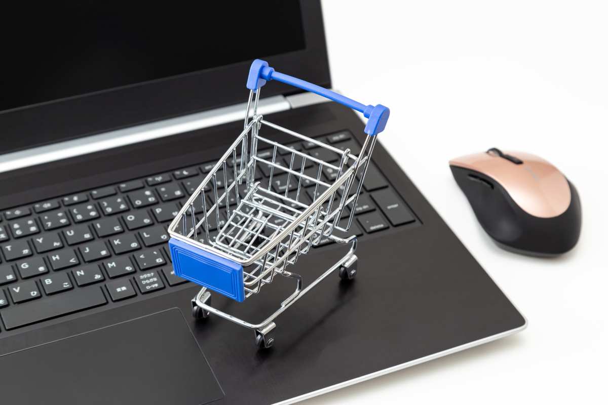 【OMO事例11選まとめ】事例から見えたOMO成功の3つのポイント | LISKUL